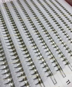 Enhancing beauty: The magic of narrow promade fans