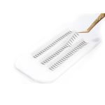 Enhancing beauty: The magic of narrow promade fans