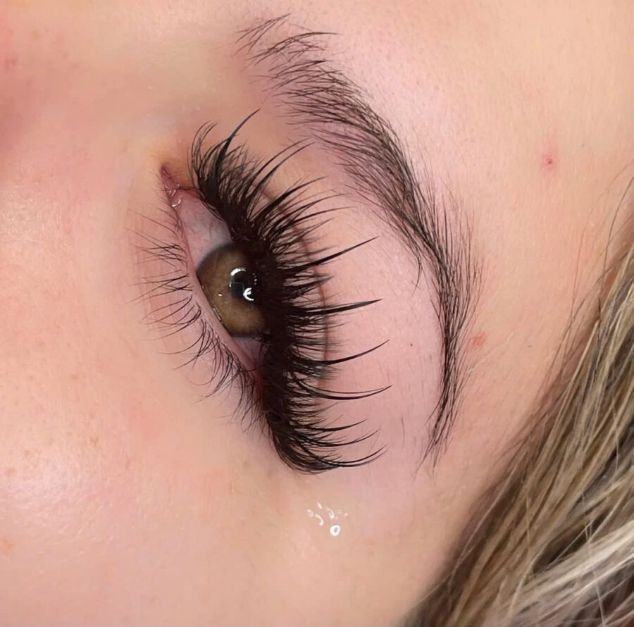 Top 5 Lash Extension Trends 2025 You Can't Miss!